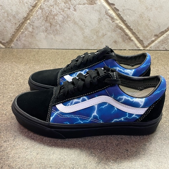 Vans | Shoes | Nwot Vans Old Skool Lightning Lace Up Sneaker Unisex ...